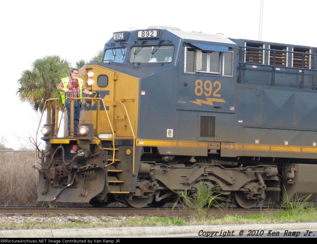 CSX #892